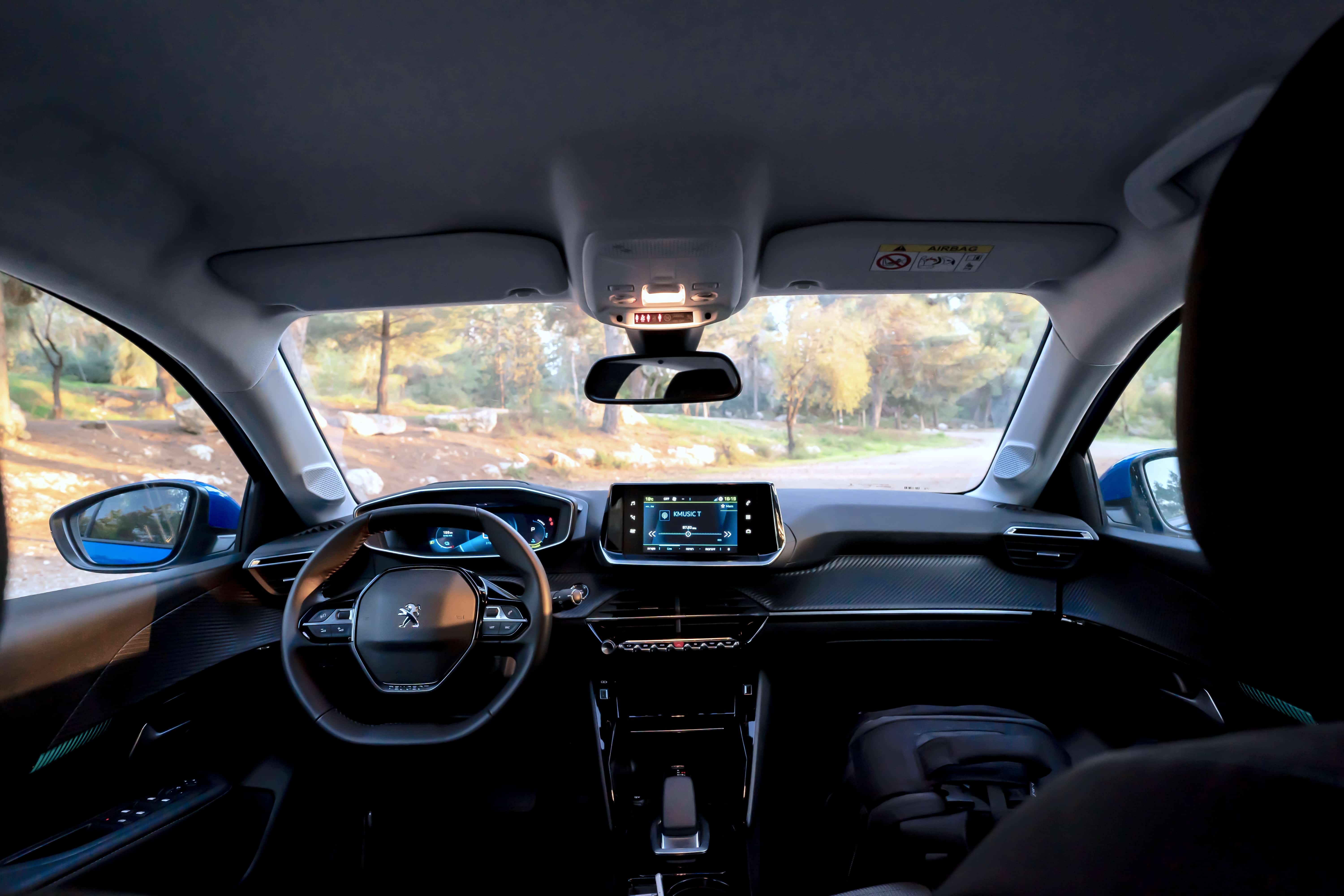 פיג׳ו e208 חשמלית - מבחן דרכים – EV Magazine | מגזין רכב חשמלי